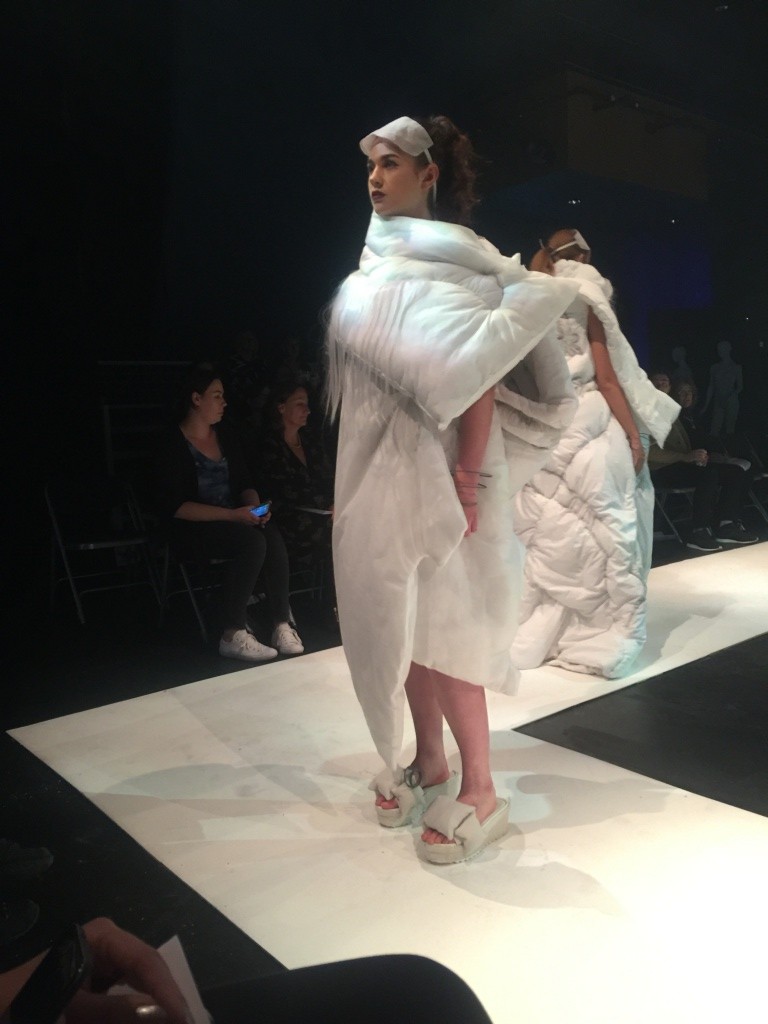 Fierce runway action at Lincoln Graduate 16! | Model Students